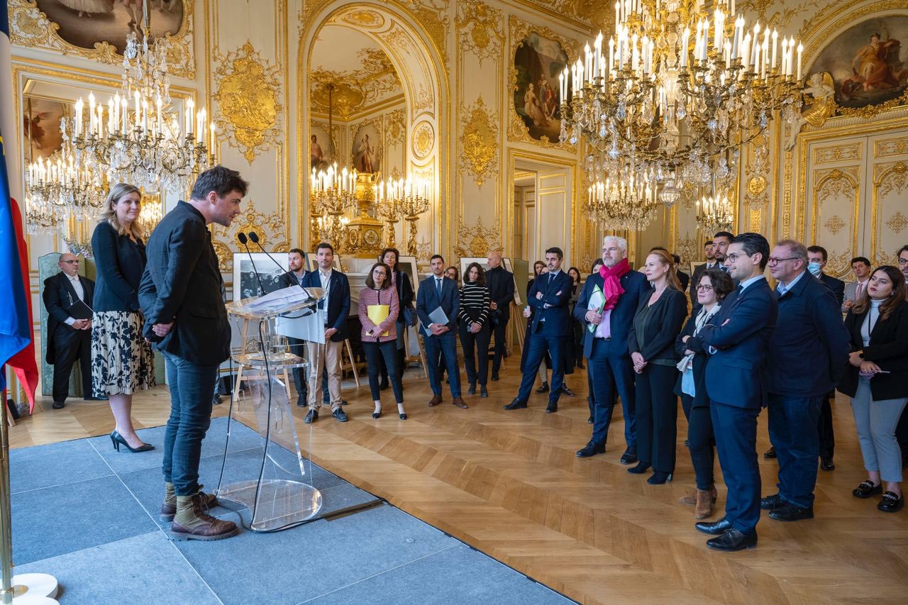 Le Palais Bourbon acceuille les oeuvres d'Alexandre Arminjon - Violette Spillebout